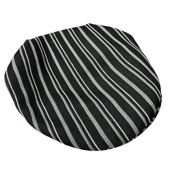 Goorin Bros | Accessories | Goorin Bros Hot Topic Flat Cap Mens Black ...